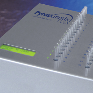 INCUBADOR Y LECTOR DE TUBOS PYROS KINETIX FLEX CAPE COD PARA TESTS DE ...